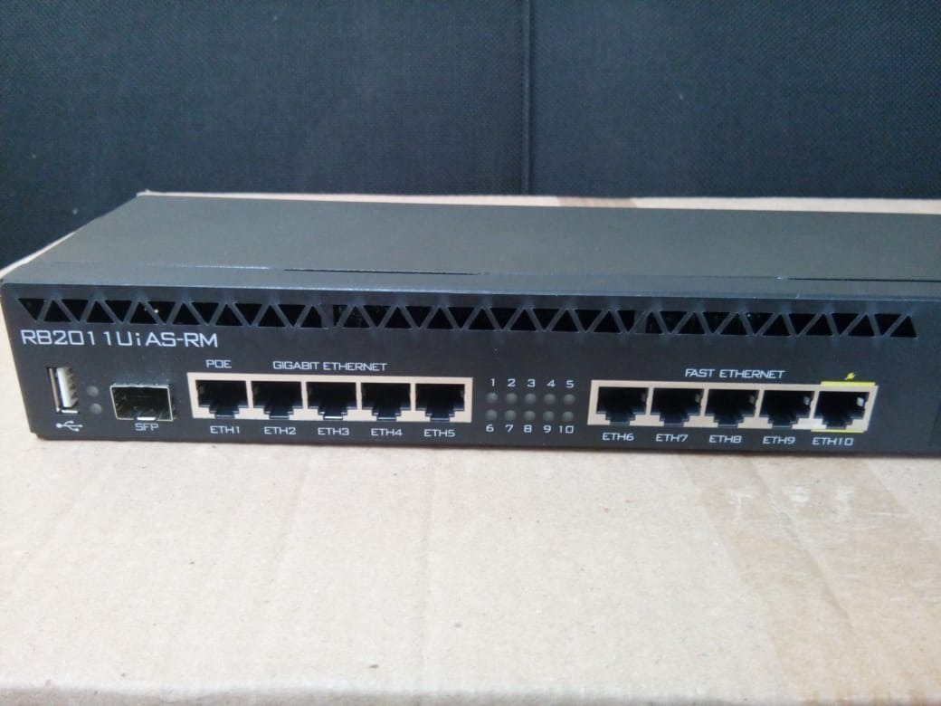 router-mikrotik-rb2011uias-rm-9439-1 - wifiprovn.com